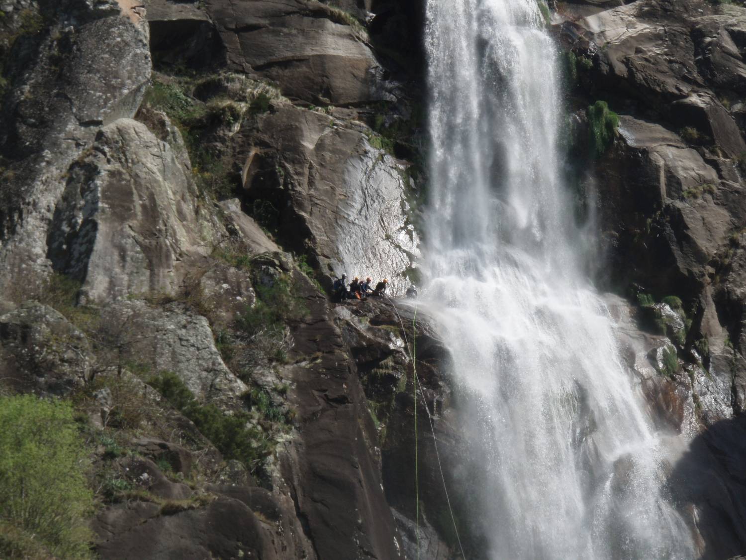 Canyoning Frecha Da Mizarela | experitour.com