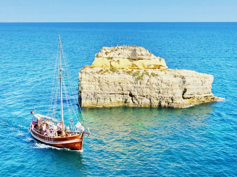 Pirate Ship Barbecue Cruise In The Algarve Coast | experitour.com