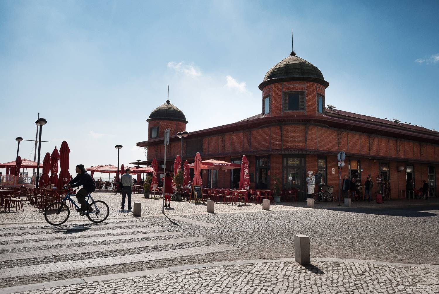 Olhão Market Top Tours and Tips | experitour.com