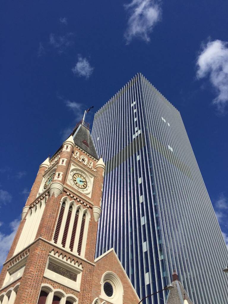 Walking Tour Of Perth: Morning Coffee, Culture And Art | experitour.com