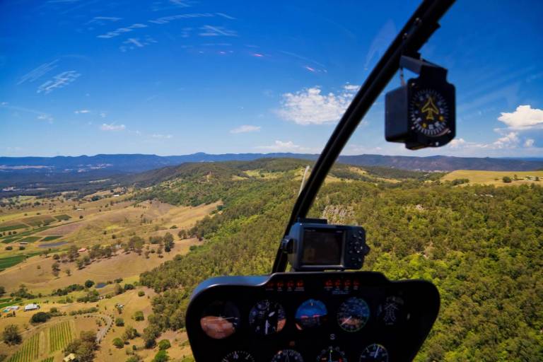 Hunter Express - Flying In A Helicopter - Hunter Valley - Australia ...