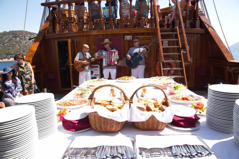 Elafiti Islands Karaka Cruise | experitour.com