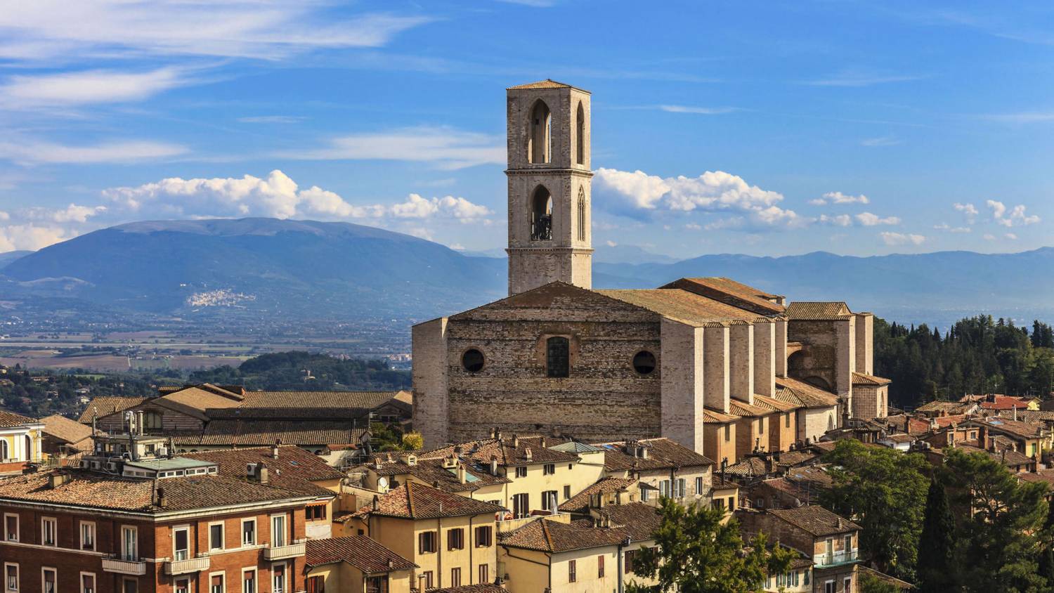 Perugia Top Tours and Trips | experitour.com