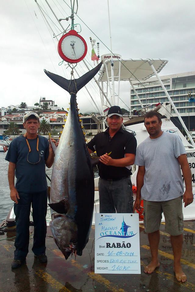 Ponta Delgada: Pesca Desportiva De Dia Inteiro No Mar Dos Açores ...