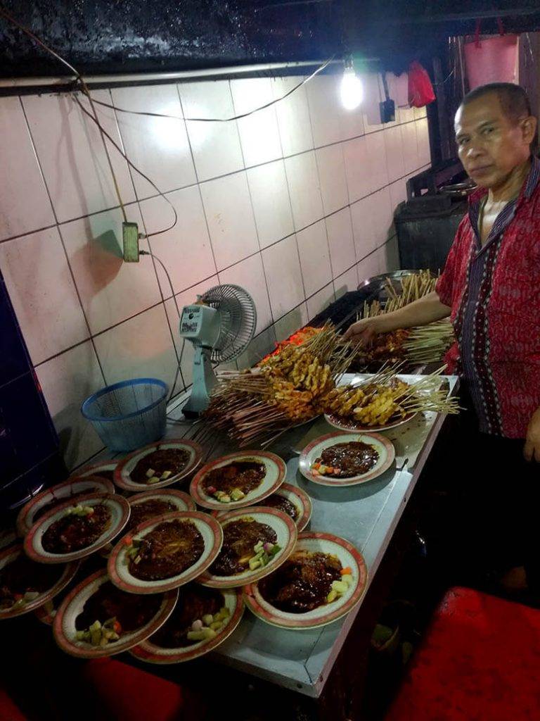 Good Indonesian Food Tour | experitour.com