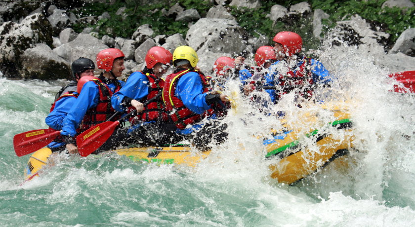 Rafting Experience In Trisuli River Near Kathmandu | experitour.com