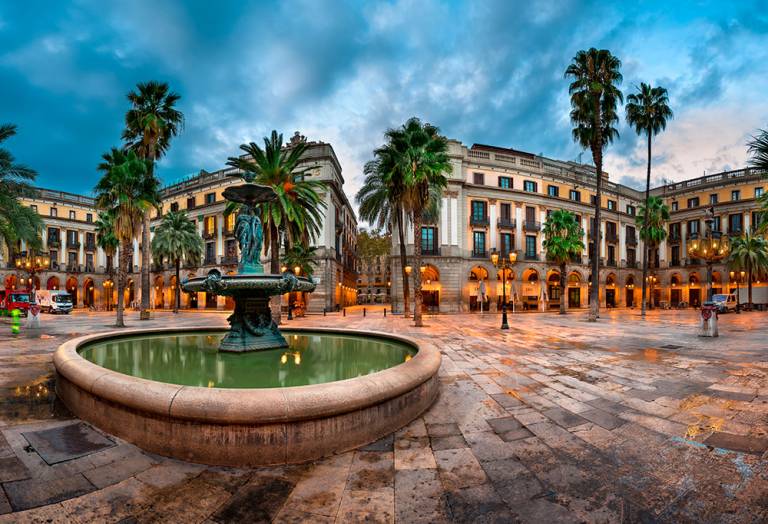 Visite Guidée À Pied Dans Le Quartier Gothique De Barcelone ...