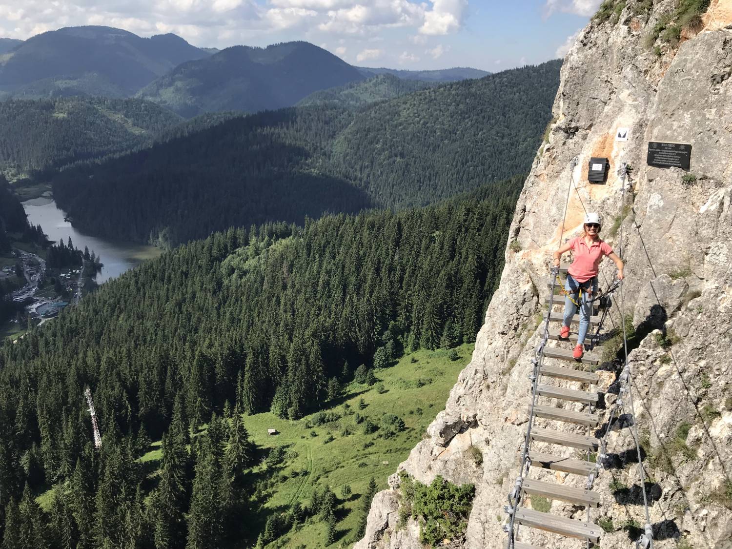 Tour Privado De Via Ferrata Cerca Del Lago Rojo (Lacu Rosu ...