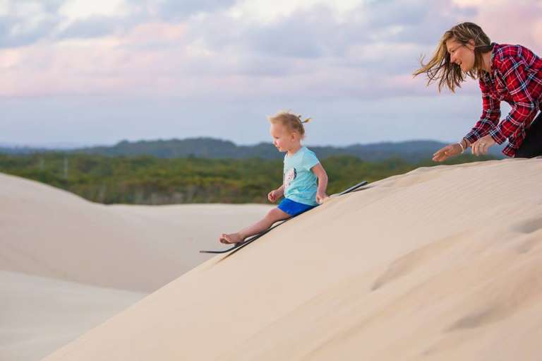 Unlimited Sandboarding Tour In The Dunes Of Port Stephens | experitour.com