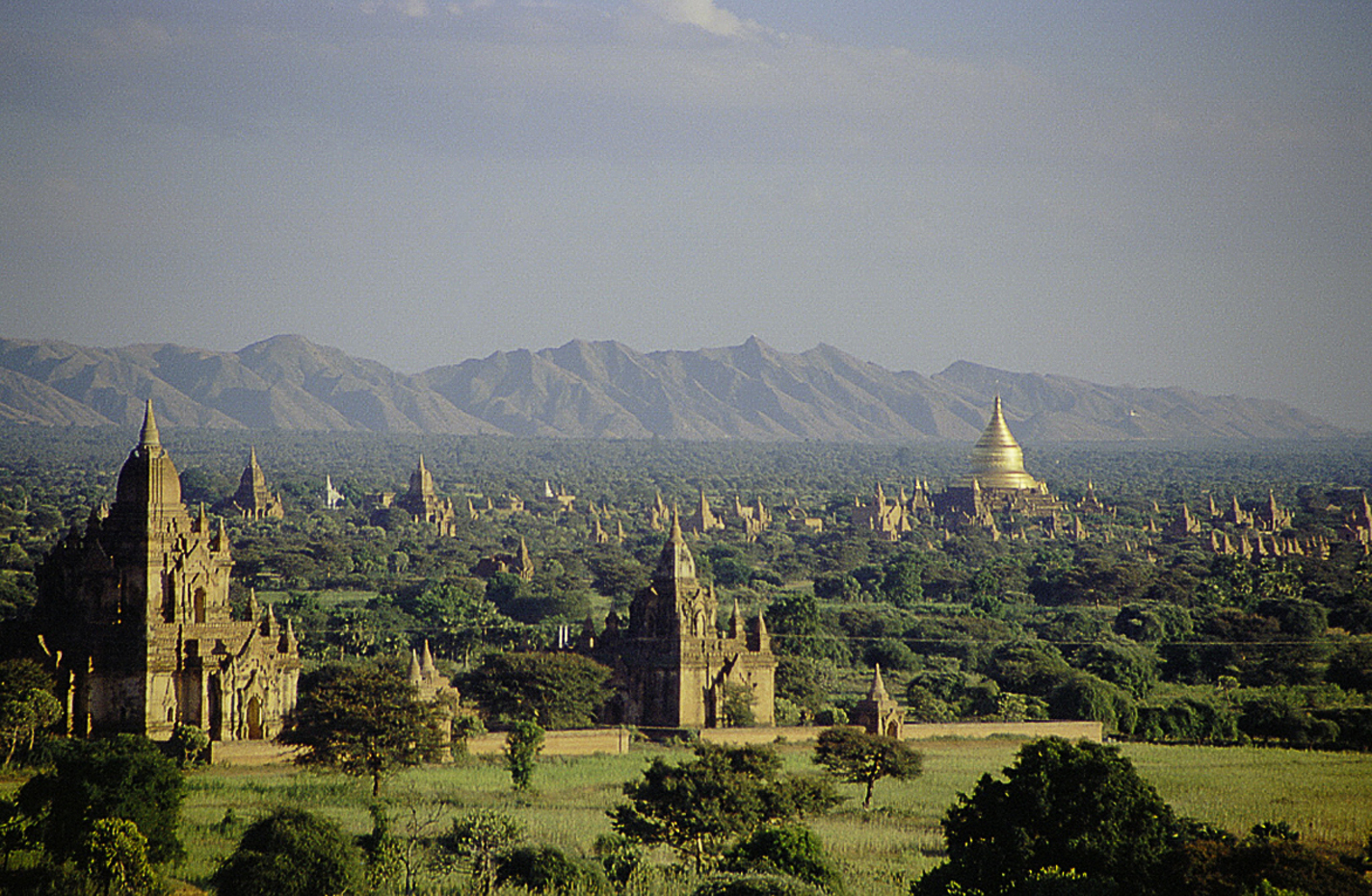 Bagan Top Tours and Trips | experitour.com