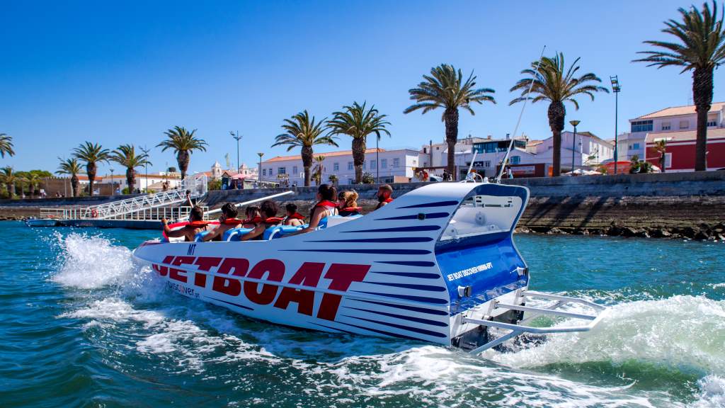 Lagos: 45-Minute Jet Boat Ride | experitour.com