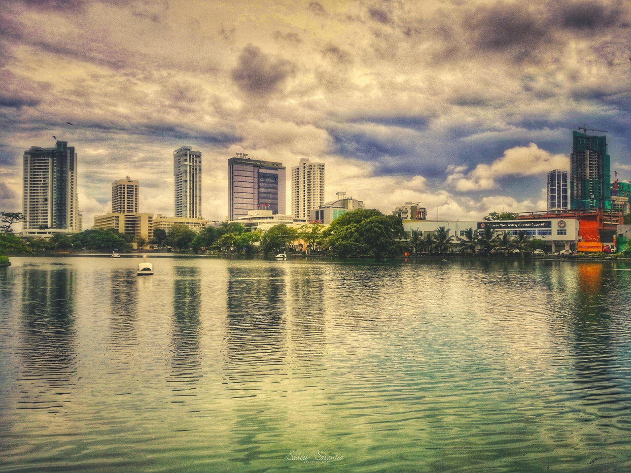 Colombo Top Tours and Trips | experitour.com