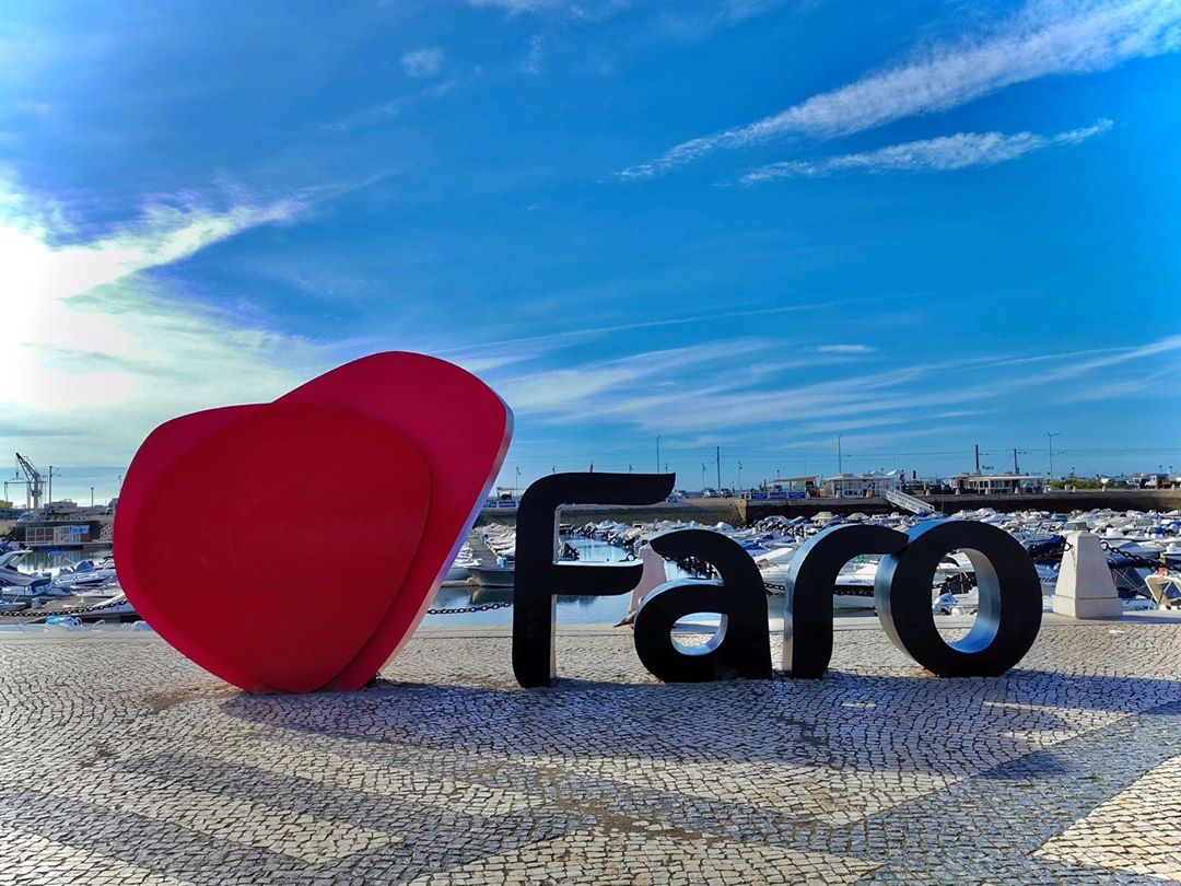 Visitando o Centro Histórico de Faro Em Um Dia