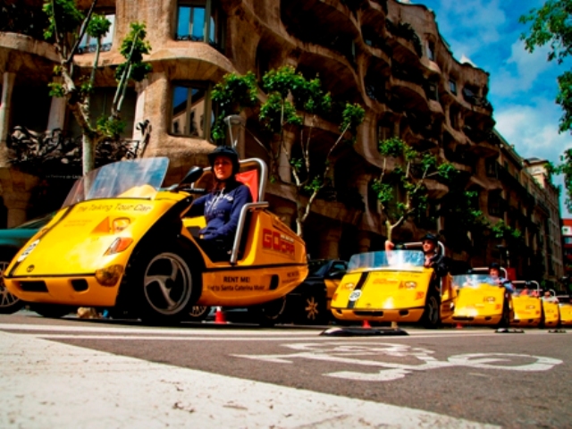 Barcelona: Discover Gaudi 3-Hour Gocar Tour | experitour.com