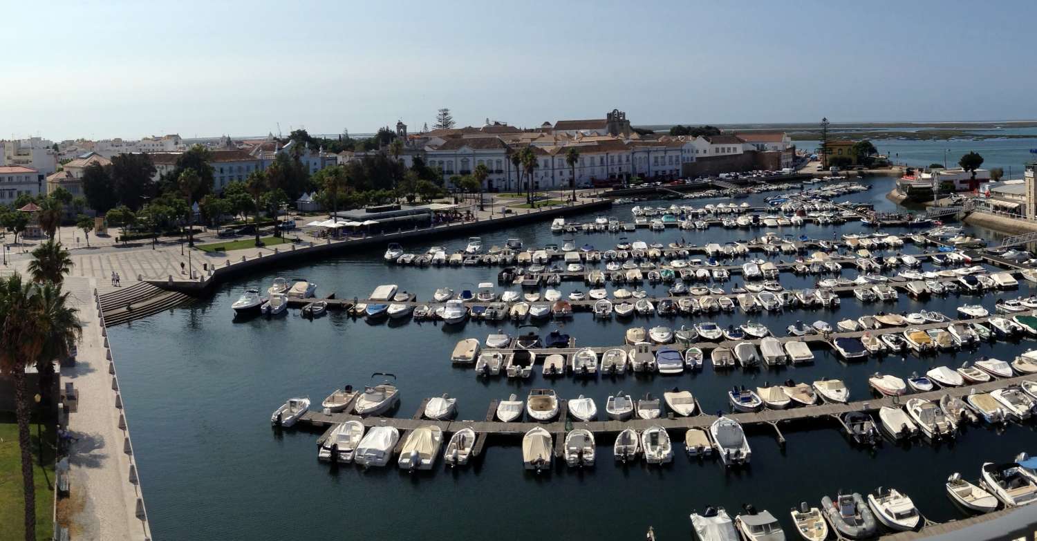 Visiting Faro Historic Center in a Day