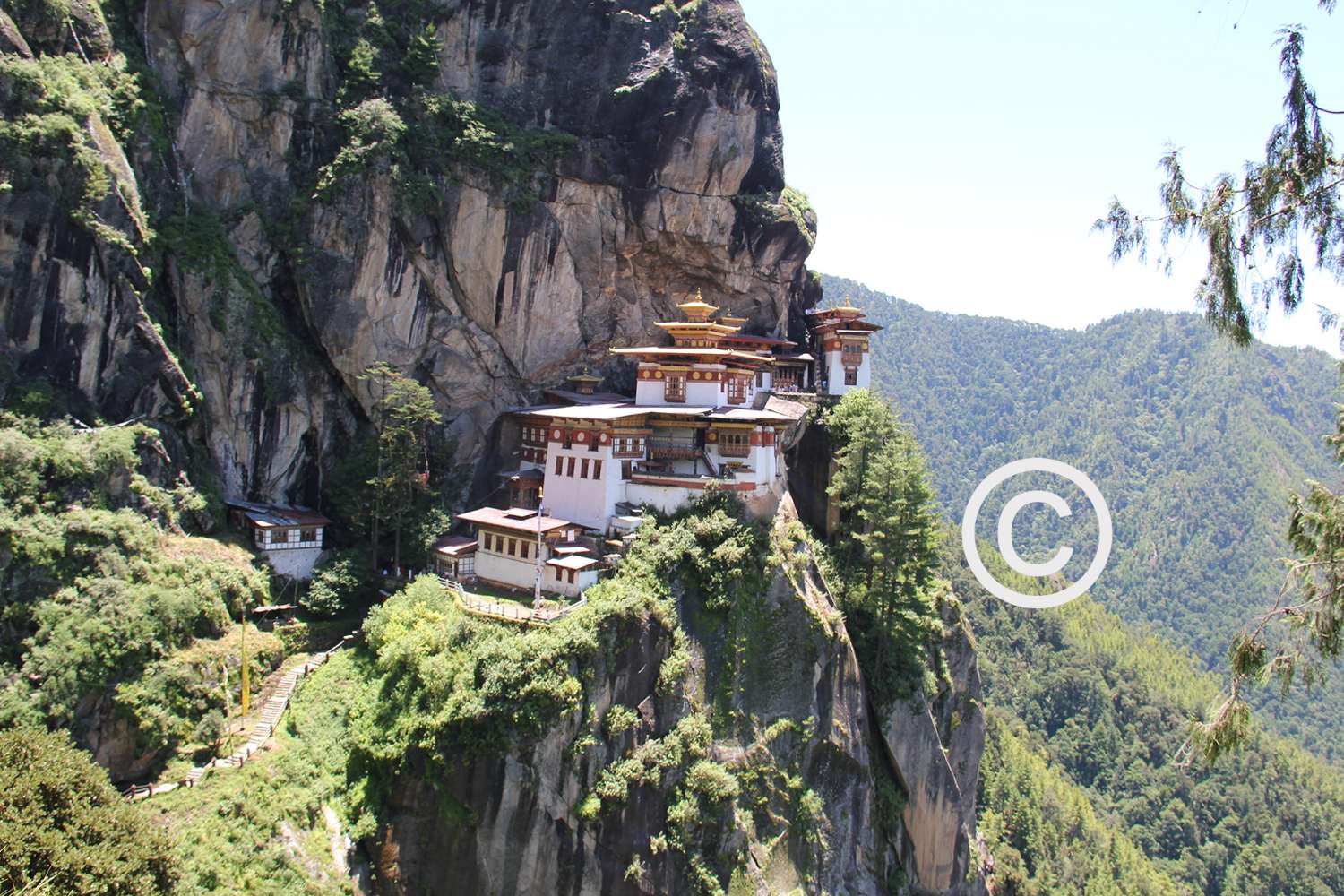 6 Days Explore The Hidden Kingdom Of Bhutan | experitour.com