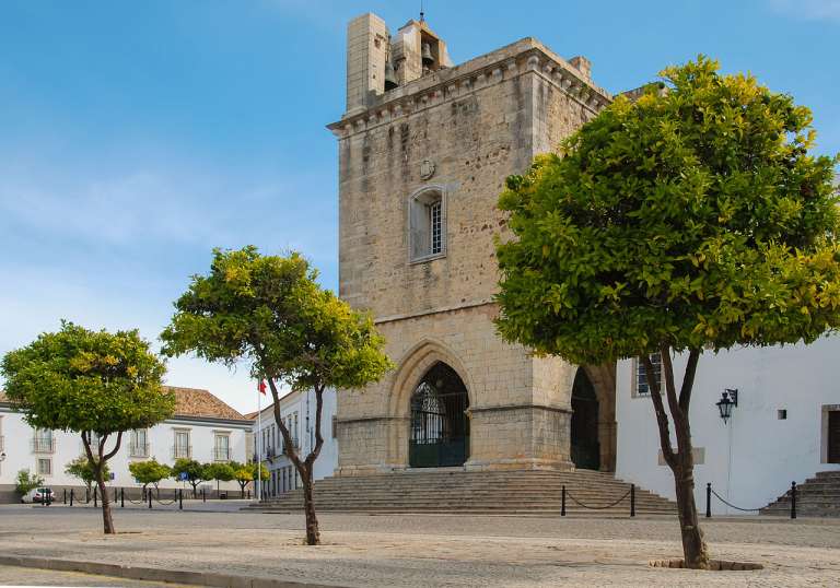 Visiting Faro Historic Center in a Day