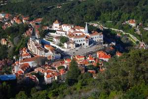 Sintra Quick and Essential Travel Guide