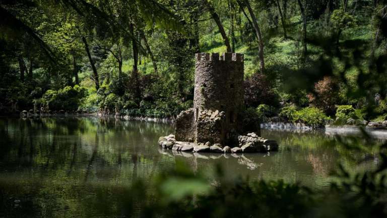 Sintra Quick and Essential Travel Guide