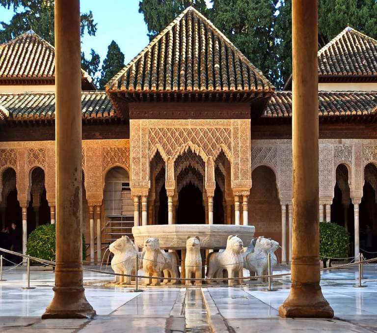 Daytrip To Granada And The Alhambra From Seville | experitour.com