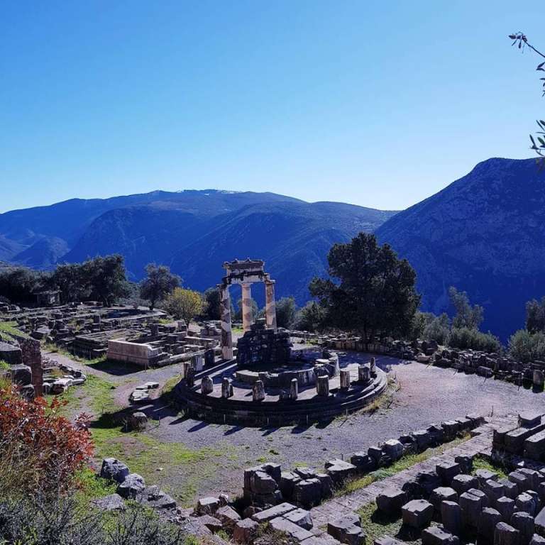 Full Day Tour To Delphi, Arachova And Distomo Starting From Athens ...