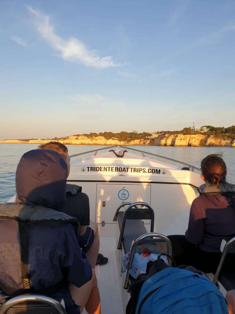 Sunset Benagil Cave Boat Tour | experitour.com