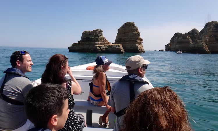 Lagos: Boat Cruise To Ponta Da Piedade | experitour.com